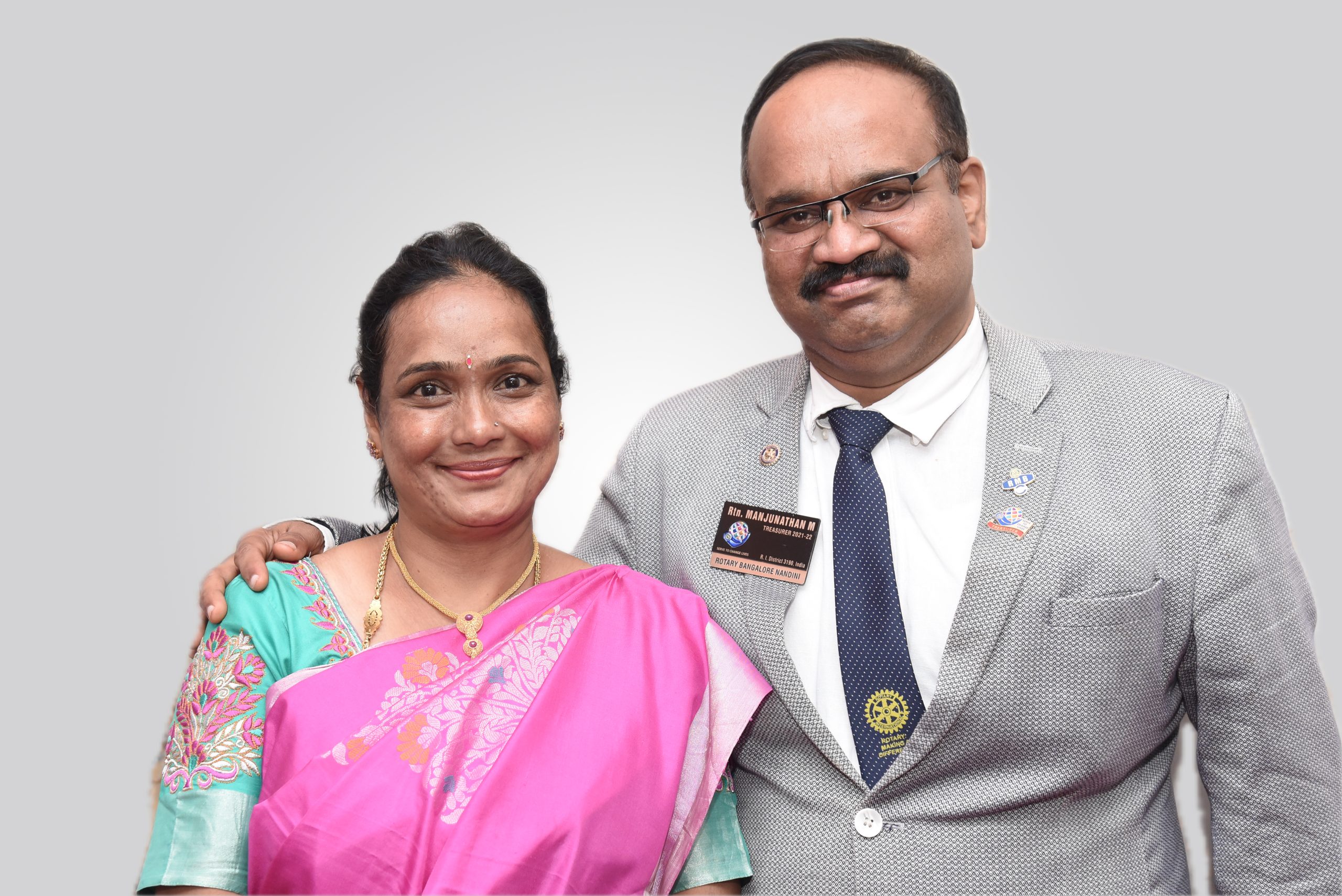 Rtn. Manjunathan M and Rtn. Srijayanthi - Rotary Bangalore Nandini